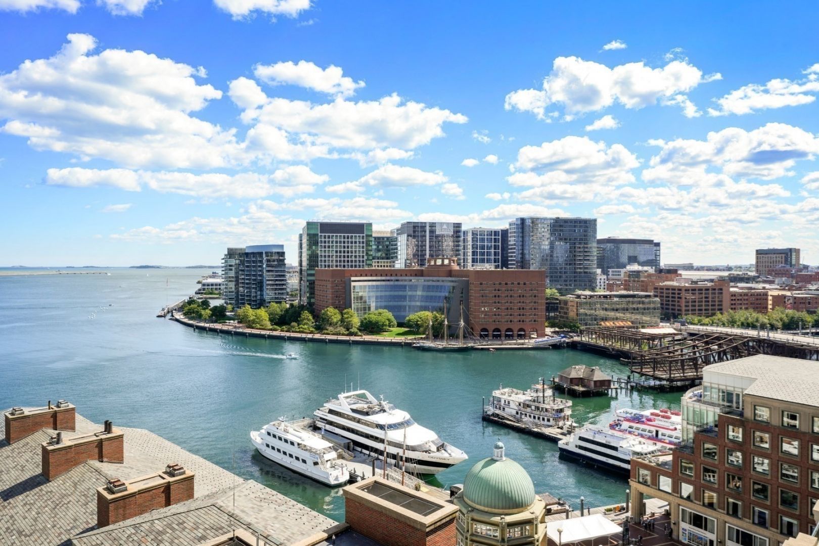 Luxury Boston - Rowes Wharf - Boston Waterfont Boston Condos