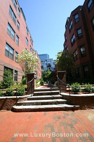 Luxury Boston - Garrison Square Apartments - Copley Boston Condos